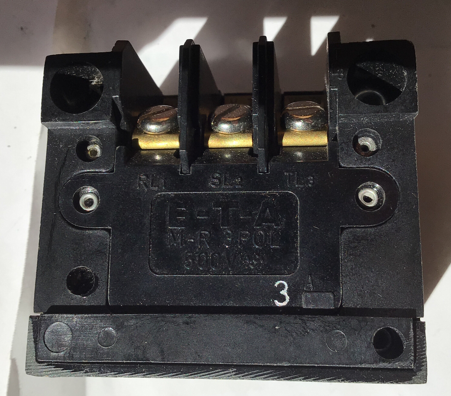 ETA 48-800-S Thermal Magnetic Overload Breaker 3 Pole 500V 3A ETA ...