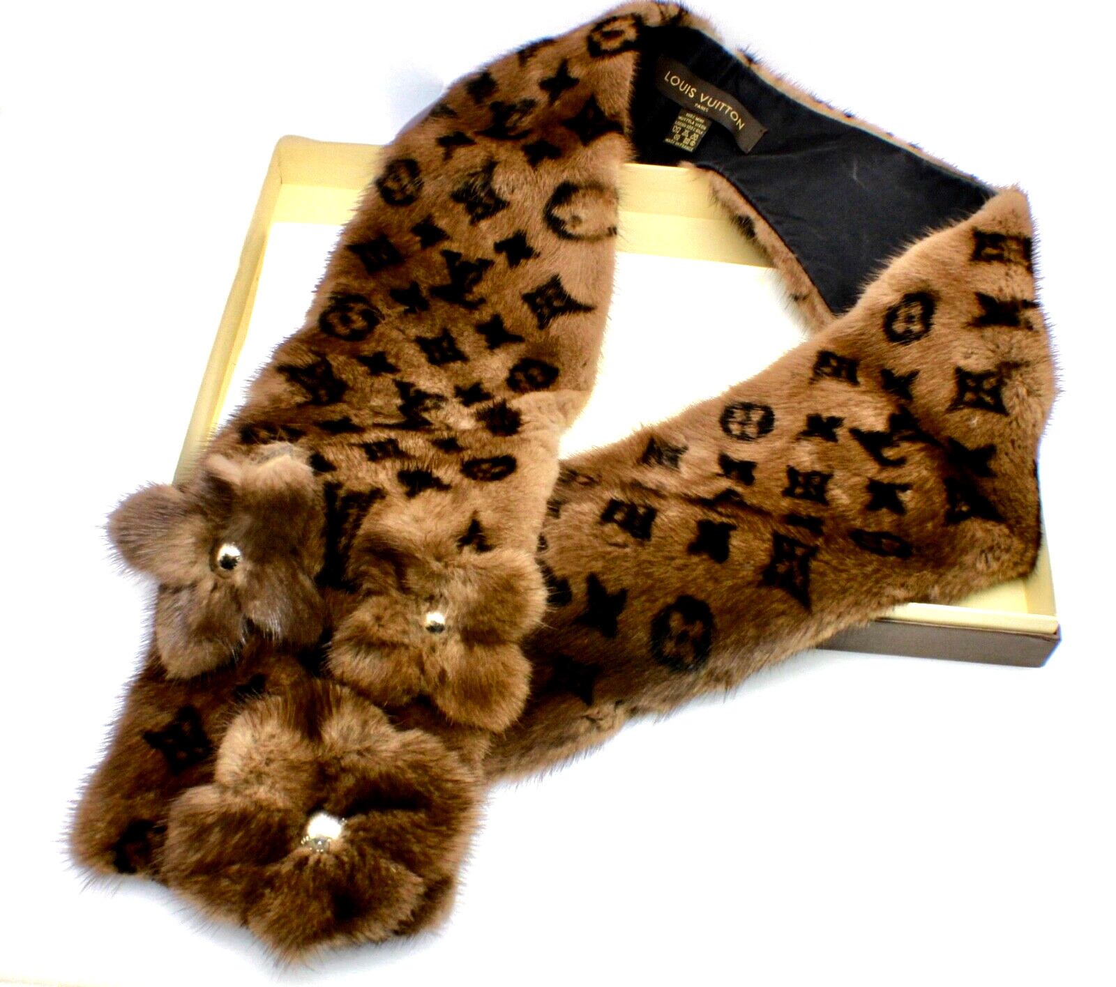 🔥 Louis Vuitton Classic Monogram Mink fur Scarf Stol… - Gem