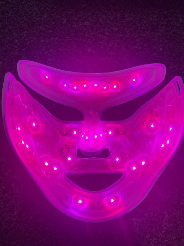 Dr dennis gross SpectraLite Face Wear LED red Light Mask | eBay