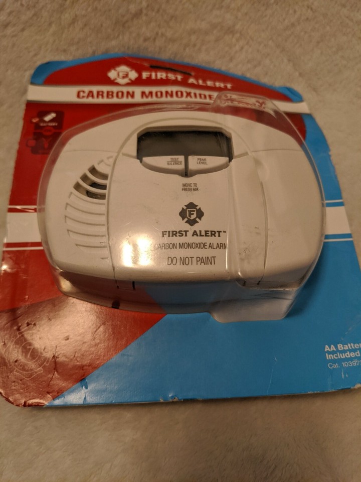 FIRST ALERT CO410 Carbon Monoxide Alarm Electrochemical Digital Display ...