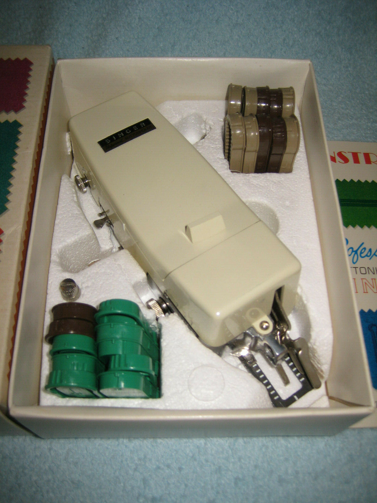 1973 Vintage Singer Professional Buttonholer #381116 Original Box ...