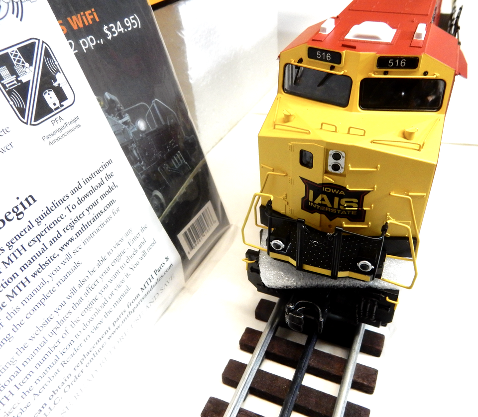 MTH Railking #30-21161-1 Iowa Interstate ES44AC Imperial Diesel ...