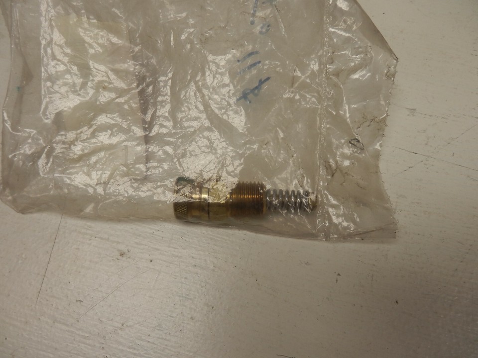 NOS MERITOR PRESS REL VALVE- RKN31200 FREE SHIPPING | eBay