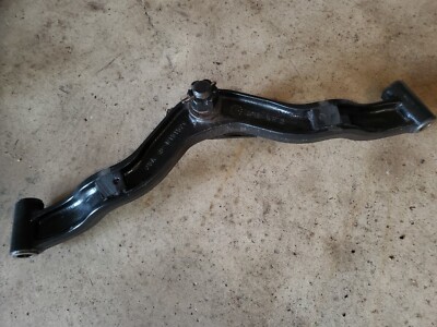 John Deere GT235 OEM Front Axle AM124578 Pivot AM124680 GT225 GT245 ...