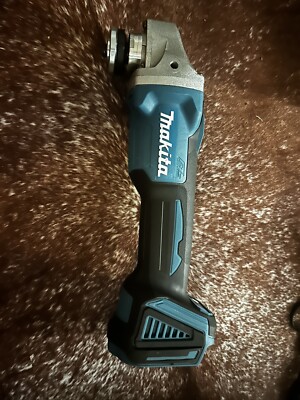 Makita DGA452Z 18V 115mm Angle Grinder 88381660112 | eBay