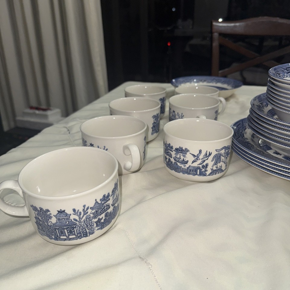 Vintage Churchill England Willow serving Dinnerware Set 26 pieces | eBay