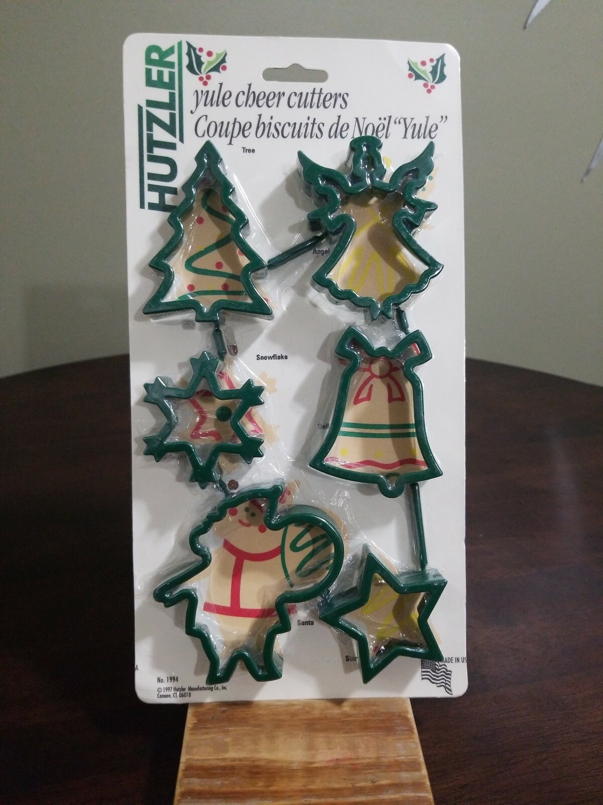Hutzler Yule Cheer Cookie Cutters Red Plastic Christmas USA Set of 6 ...