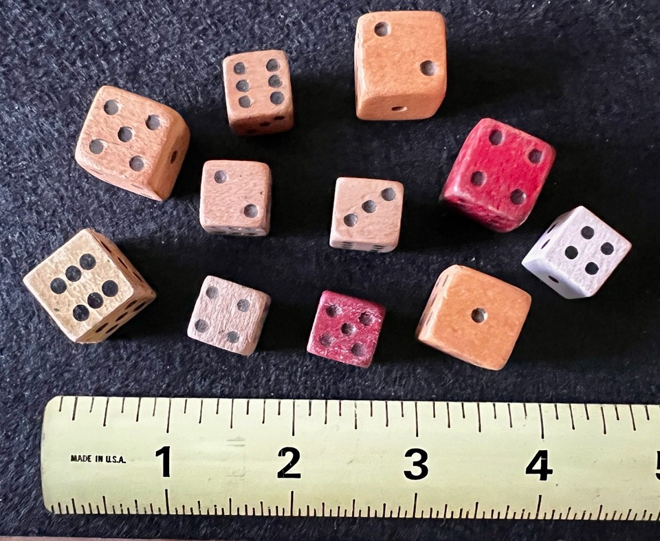WOODEN DICE - Lot of 11 pieces. Various sizes & color. See images for ...