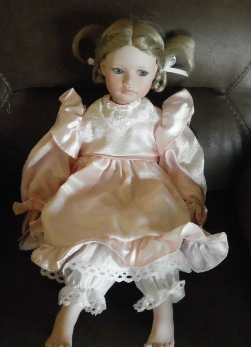 Limited Edition 134/650 Heidi 24" porcelain doll by Ute Kase Lepp | eBay