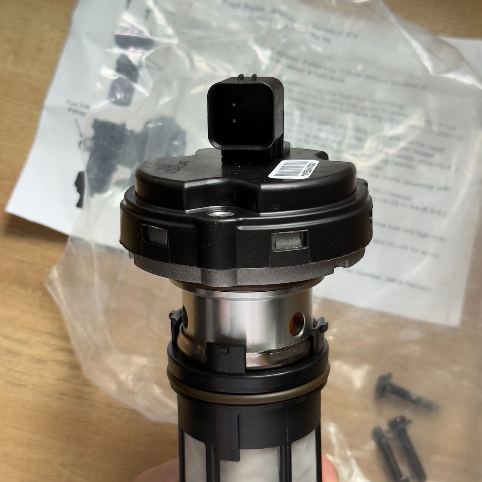 PN: 1891305c94 or 5010733r92 - International Maxxforce Fuel Pump DT9 ...