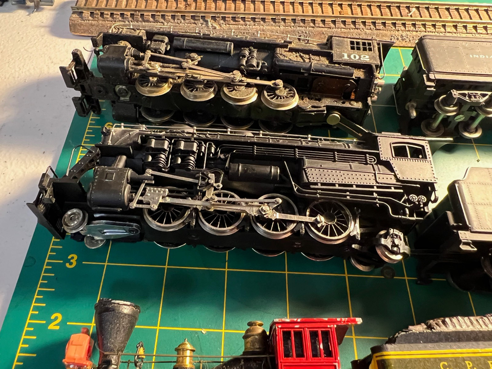HO STEAM LOCOMOTIVES & Tenders LOT VARIOUS MANUFACTURERS FOR PARTS OR ...