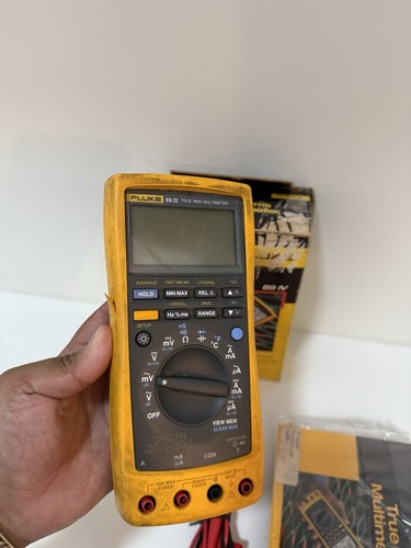 FLUKE 89 IV TRUE RMS DIGITAL MULTIMETER W / LEADS - FREE SHIPPING | eBay