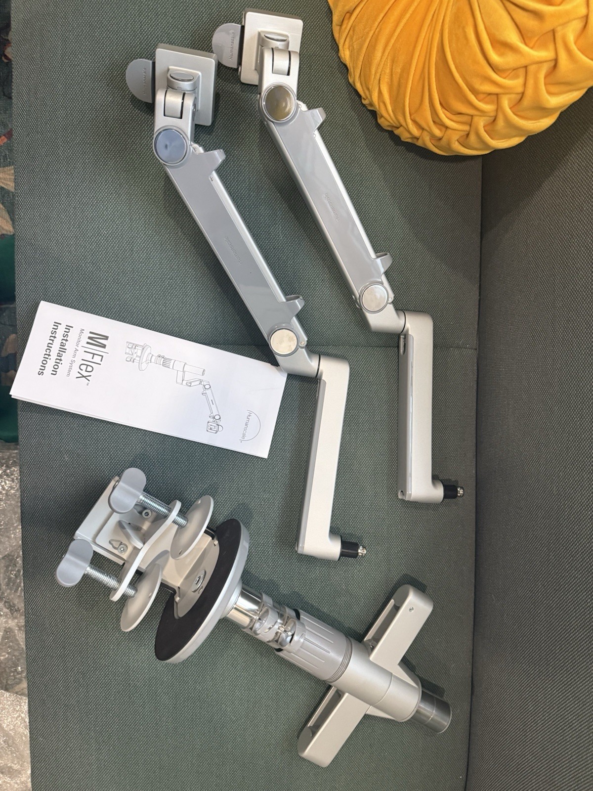 Humanscale M/Flex Desk Mount Monitor/Computer Screen Arm in Silver | eBay