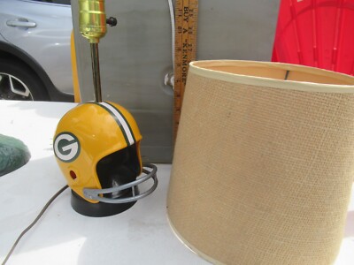 1973 Green Bay Packers Table Lamp approx. 19" with shade Pro Sports ...