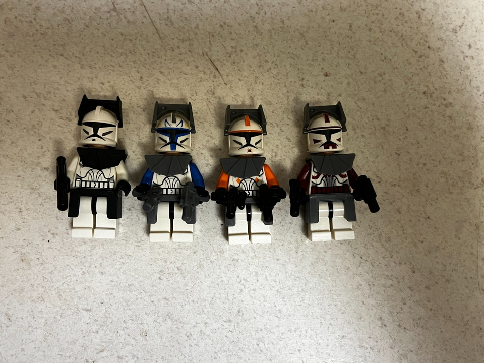 Lego Phase 1 Commanders Cody, Commanders Fox, Captain Rex Collection | eBay