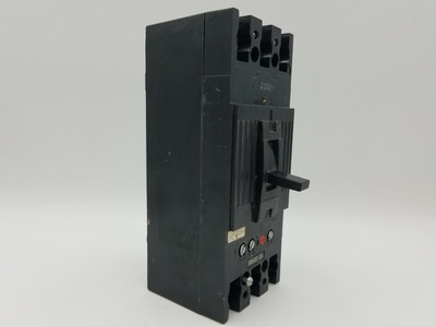 Circuit Breakers - 3 General Electric