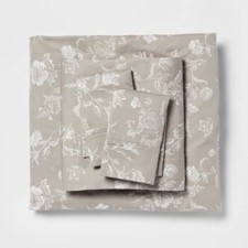 Threshold Full Fitted Sheet Ultra Soft Radiant Gray 300 Thread Count ...