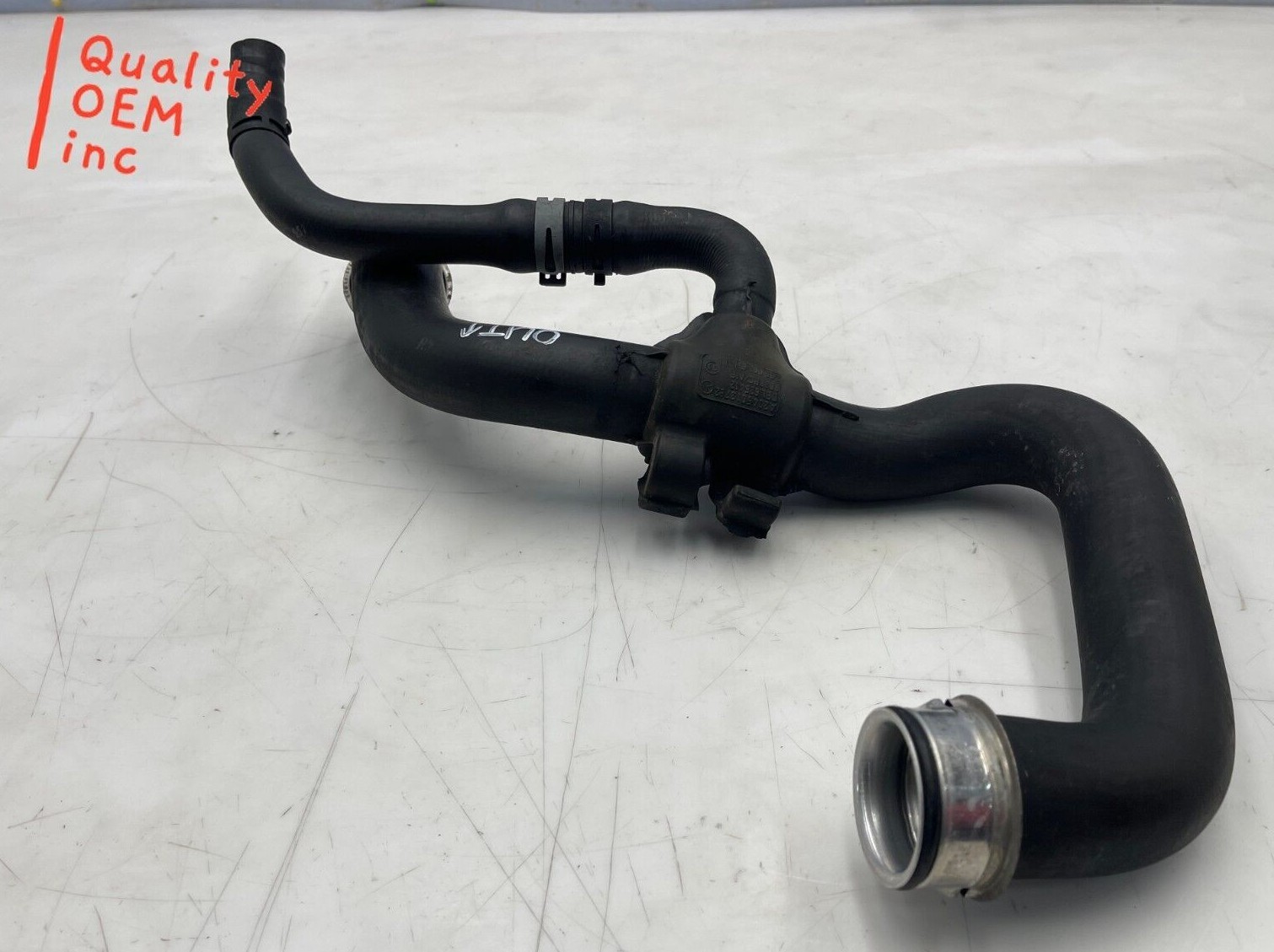 2010-2011 MERCEDES E350 RADIATOR COOLANT WATER HOSES OEM 2045013782 / ...