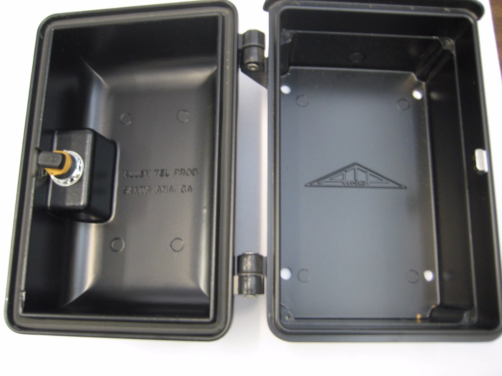 Allen Tel Outdoor Phone Weather Proof Enclosure Black for GB90 Series ...
