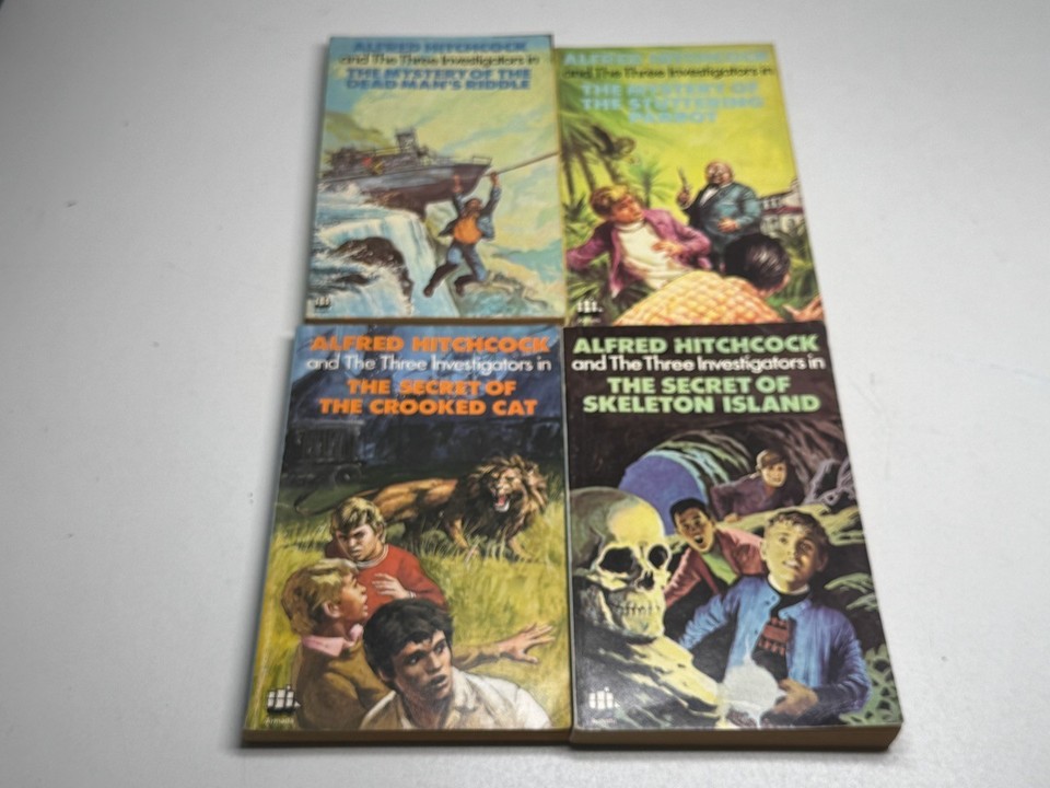 23 x 1970s Alfred Hitchcock And The Three Investigators Armada ...