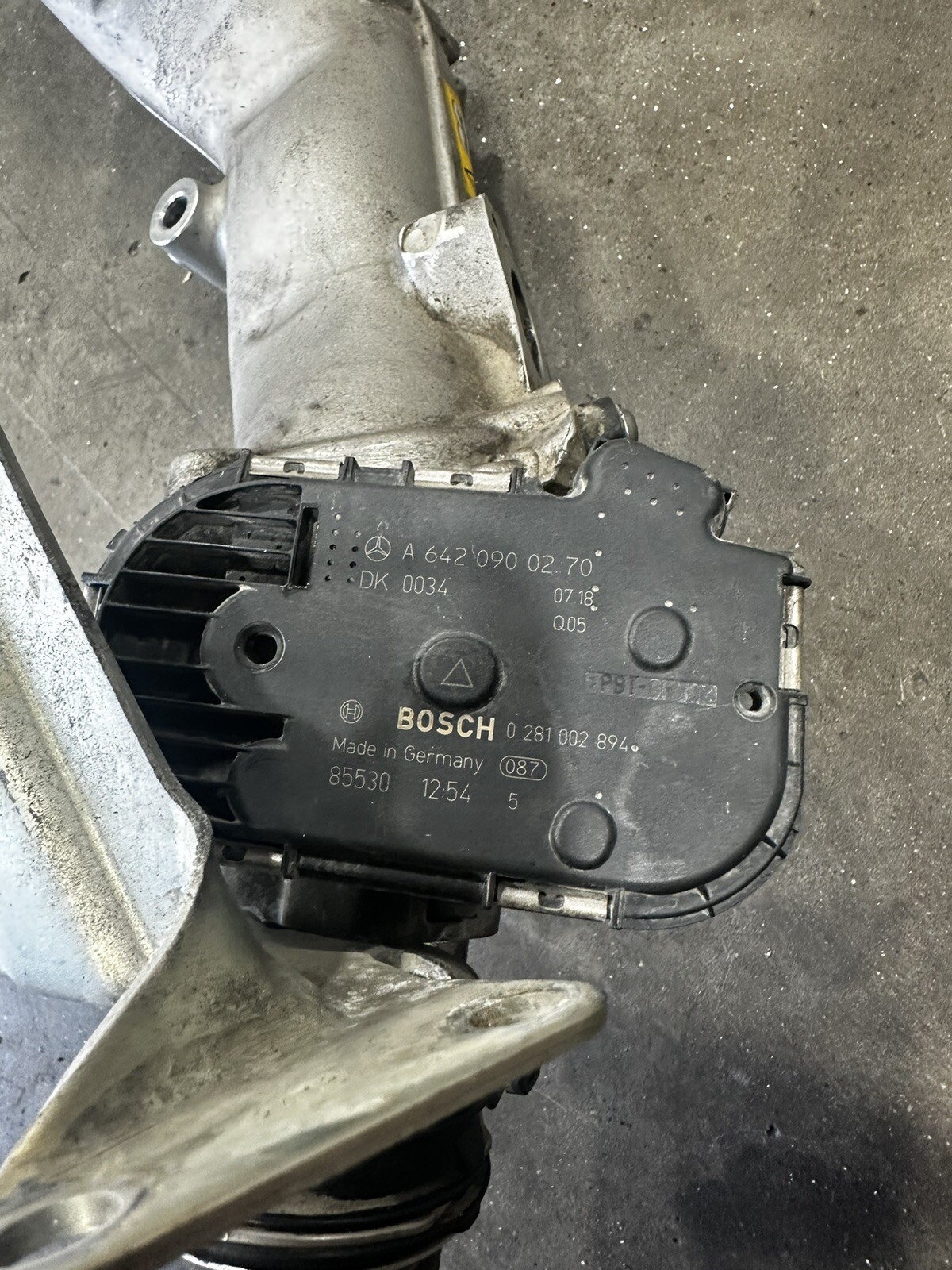 2010-2018 MERCEDES SPRINTER INTAKE THROTTLE BODY PIPE ASSEMBLY OEM 3118 ...