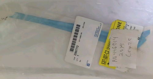 Passenger Side Rocker Protector 2011-2016 Chevrolet Cruze OEM 22907772 ...