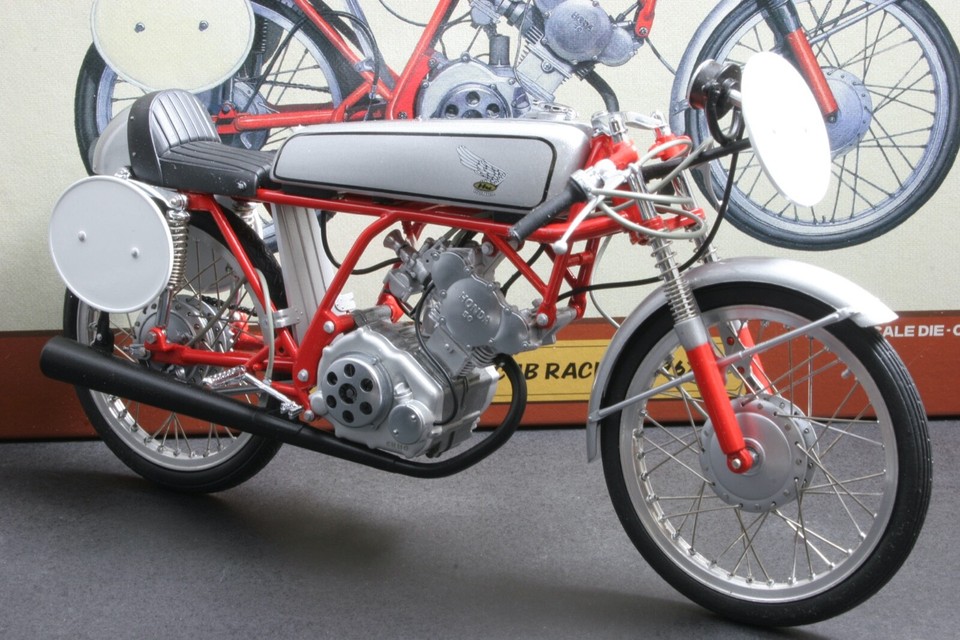 EBBRO 1:10 SCALE 1962 HONDA CR110 CUB RACING DIECAST MOTORCYCLE MODEL ...