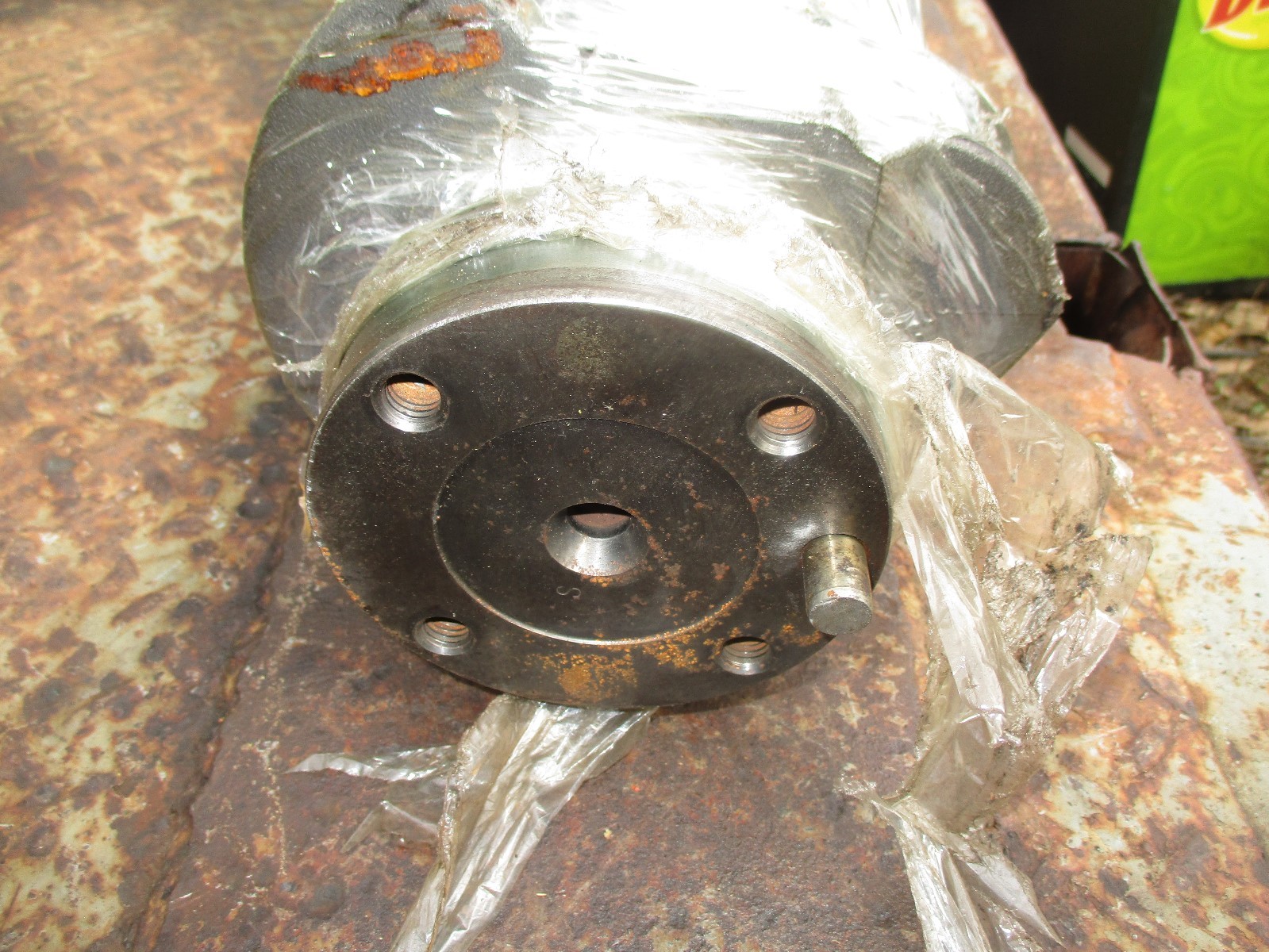 2002 John Deere 6420 diesel tractor crankshaft std.RE113596 RE504638 ...