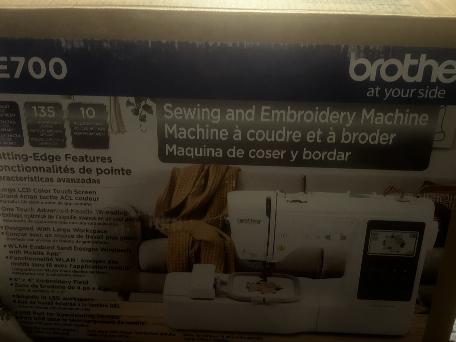 Brother SE700 Sewing and Embroidery Machine, 4 x 4 Hoop + 8 Feet New ...