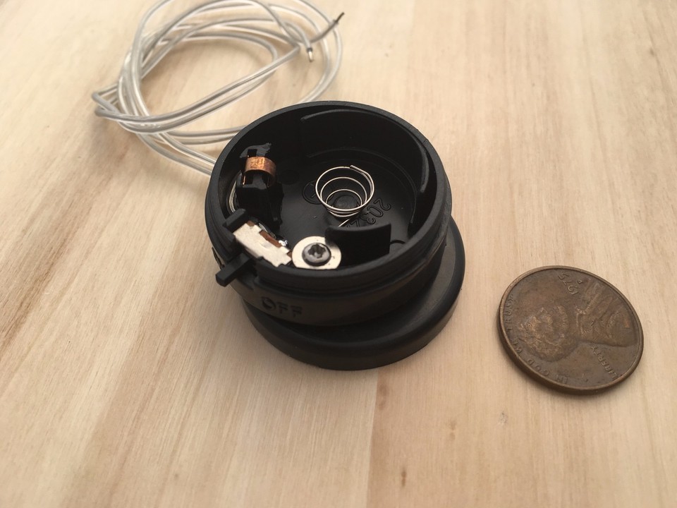 2 pieces CR2032 Button Coin Cell Battery Holder Case Box On Off Switch ...