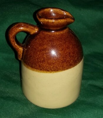 VTG Ceramic Syrup Jug Stoneware Creamer Vermont Apple Orchard Inc ...