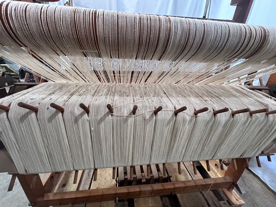 Newcomb Studio Art Rug Loom T0557 | eBay