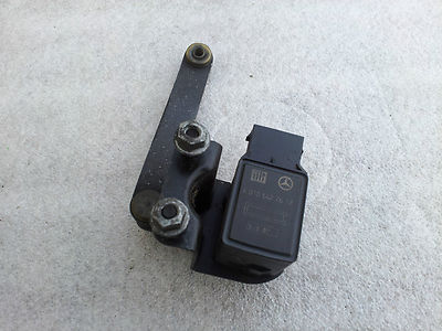 Mercedes Benz C, E, S-Class Ride Height Suspension Sensor A0105427617 ...