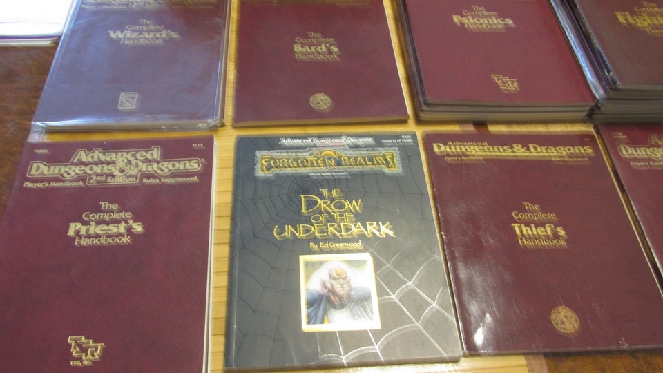 Dungeons & Dragons Complete Handbook Thief Fighter Priest Wizard ...