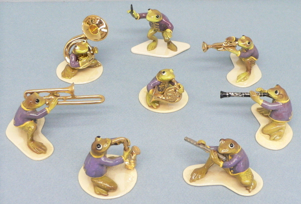 Retired Specialty Hagen Renaker Frog Playing Tuba | eBay
