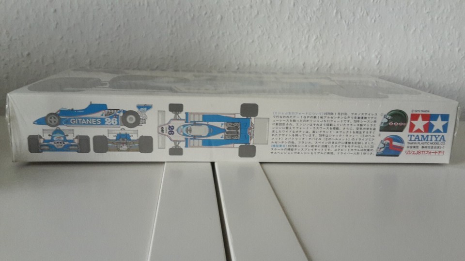 TAMIYA Ligier JS11 Ford F1 Model Kit 1/20 Grand Prix Collection Nr. 12 ...