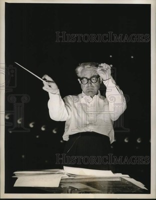 1955 Press Photo Conductor Donald Voorhees with Bell Symphonic ...