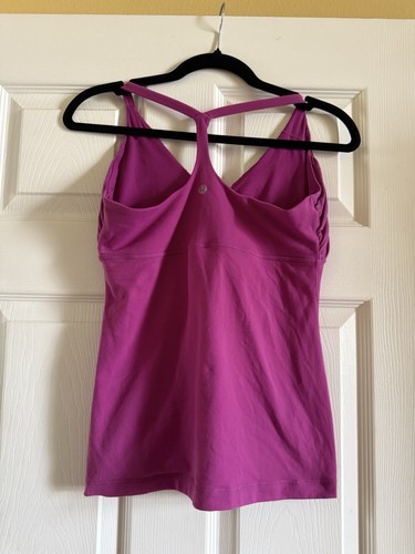 LULULEMON SEXY Racerback Tank Sz 8 Berry Shelf Bra Ruched Cups Unique ...