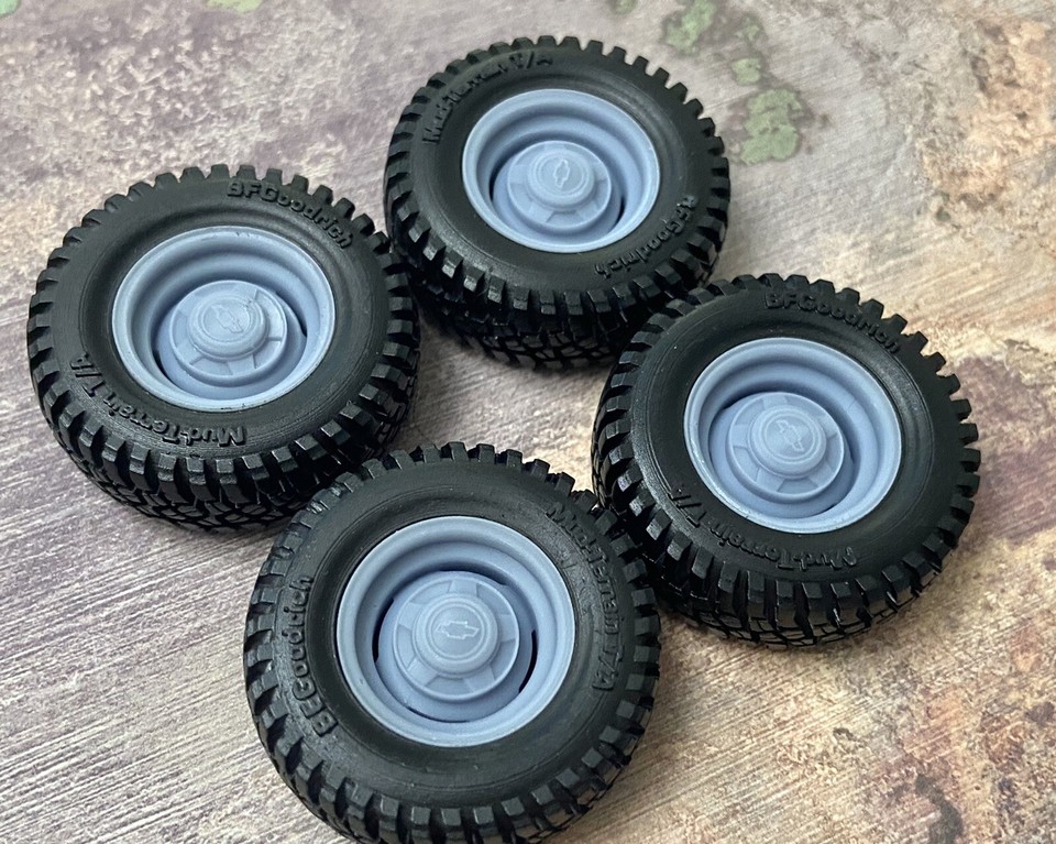 1/24 Scale: 18-Inch “80’s Suburban” Wheels W/ Mud Tires; Jeep, Resin 1/ ...