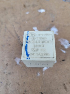 FORD KA MK1 WHITE RELAY 95VG13150AA | eBay UK
