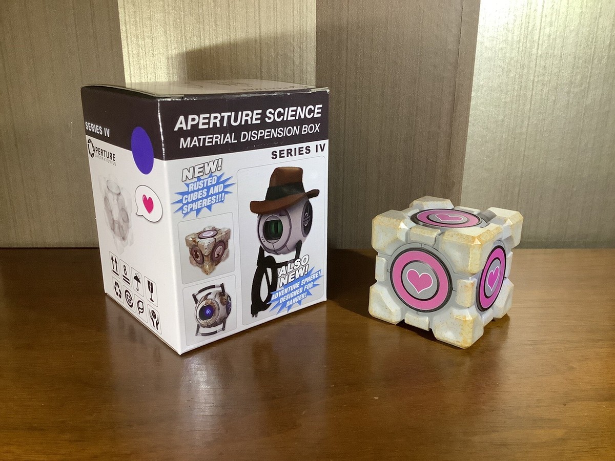 Portal Cube Wr