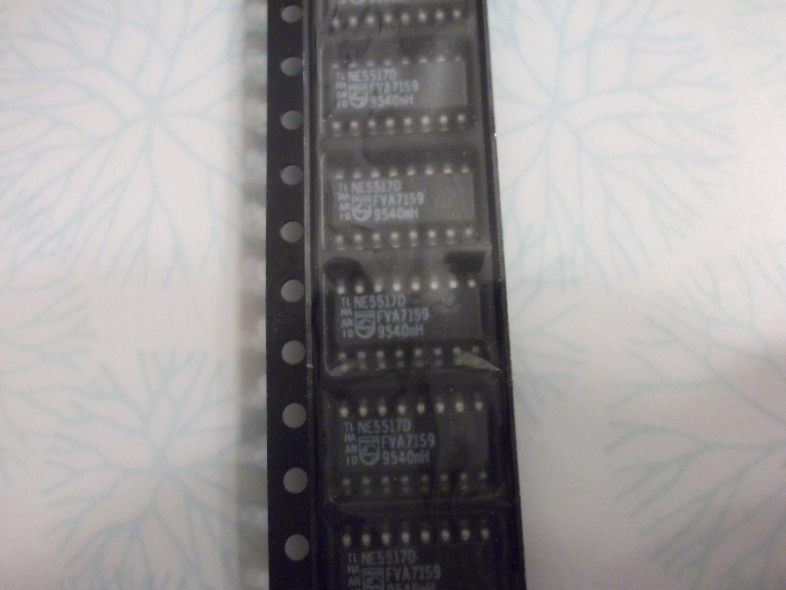 NE5517D DUAL OPERATIONAL TRANSCONDUCTANCE AMPLIFIER BY PHILIPS DATE ...