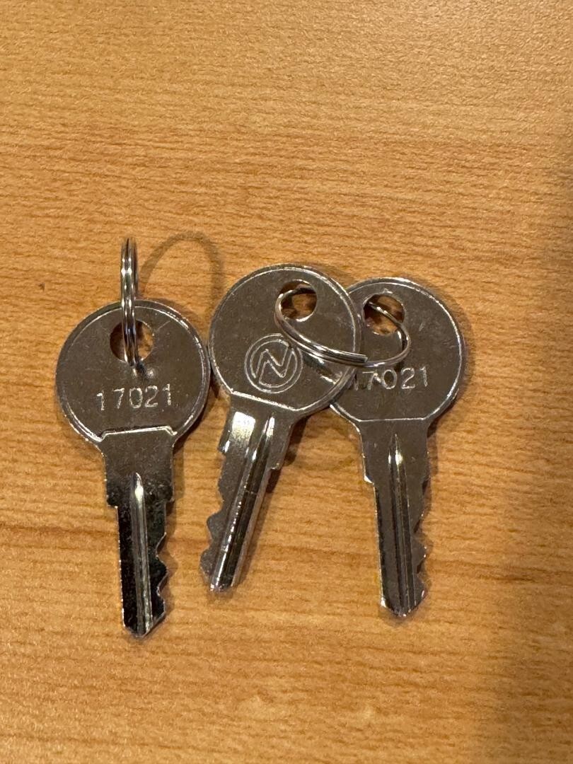 3 Notifier 17021 security system Pull Station Control panel keys fire ...