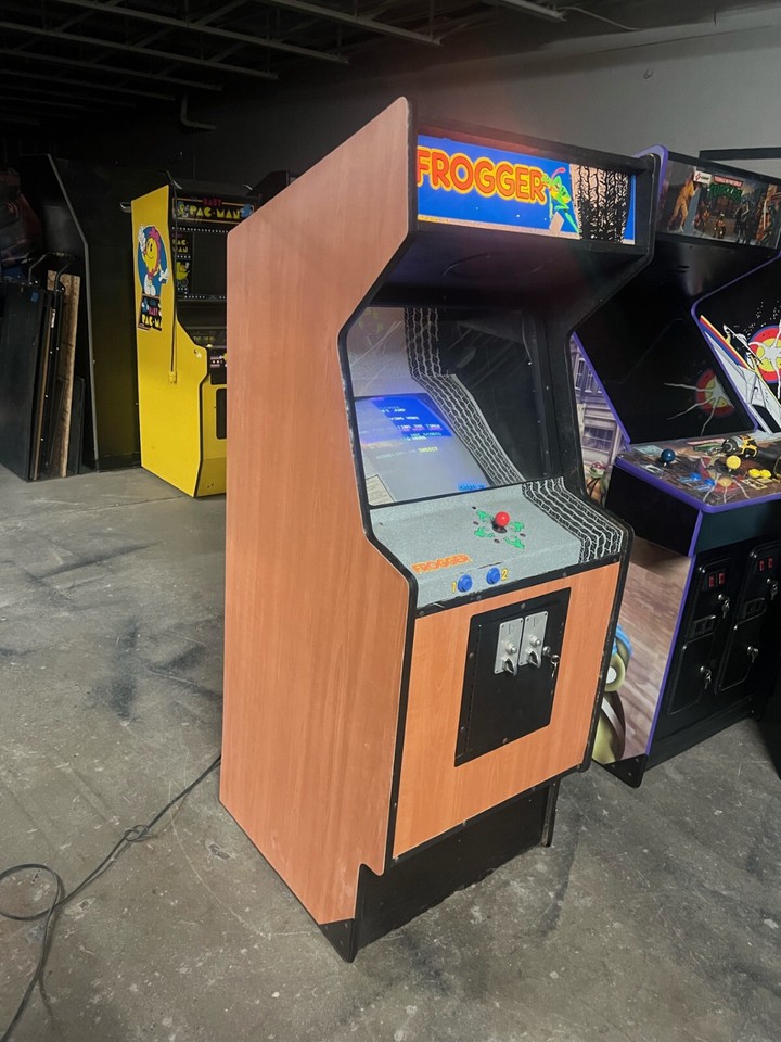 FROGGER ARCADE MACHINE by SEGA 1981 (Excellent Condition) *RARE* | eBay