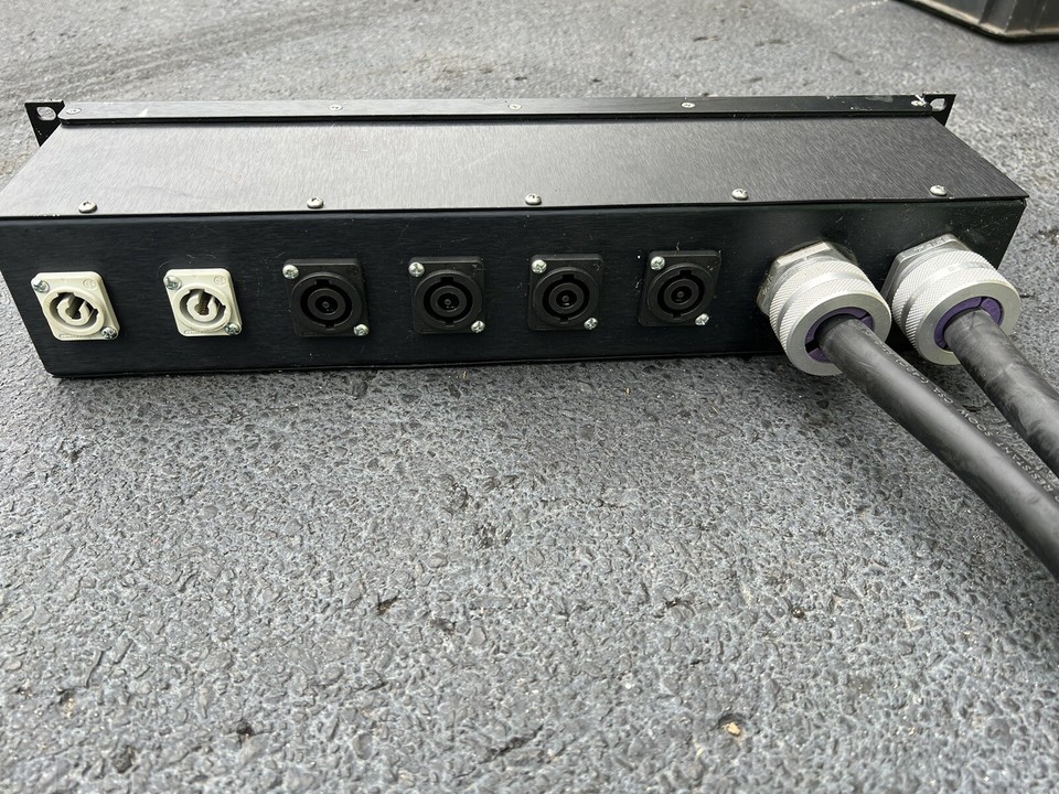 Powercon Power Distro Rack Mount w/Dual 30A-120/208V 4 NAC3MP-HC & 2 ...