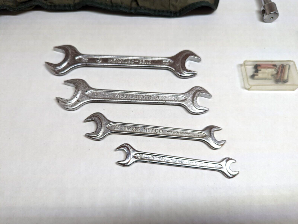 OEM Mercedes Vintage Used Tool Kit Bag W107 W113 W114 W115 W116 W123 ...