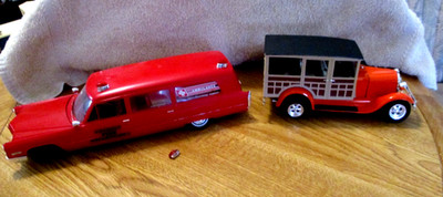 Detroit Monogram Fire Department Ambulance & Ford Woody Model Kit Lot 1 ...