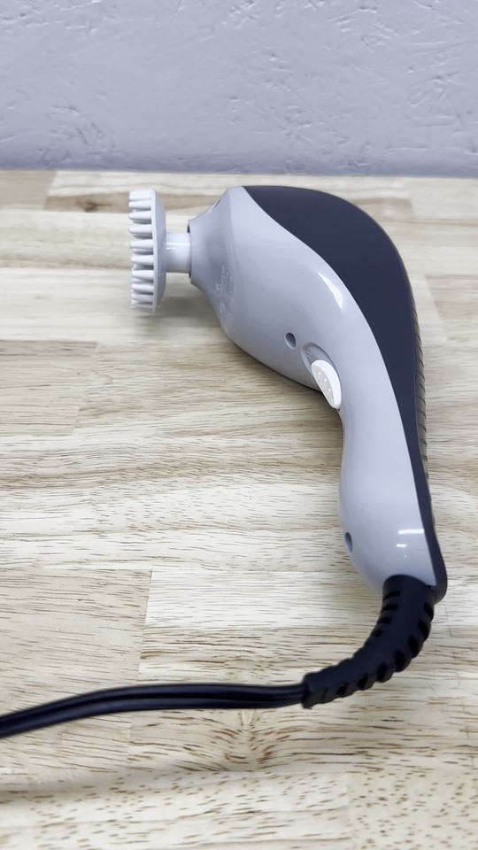 WAHL All-Body Massager 2 Speed Model 4120 with 4 attachments (See Video ...