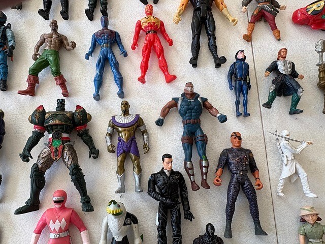 Lot of 77 Vintage Plastic Action Figures by Bandai, Hasbro, DC Comics ...