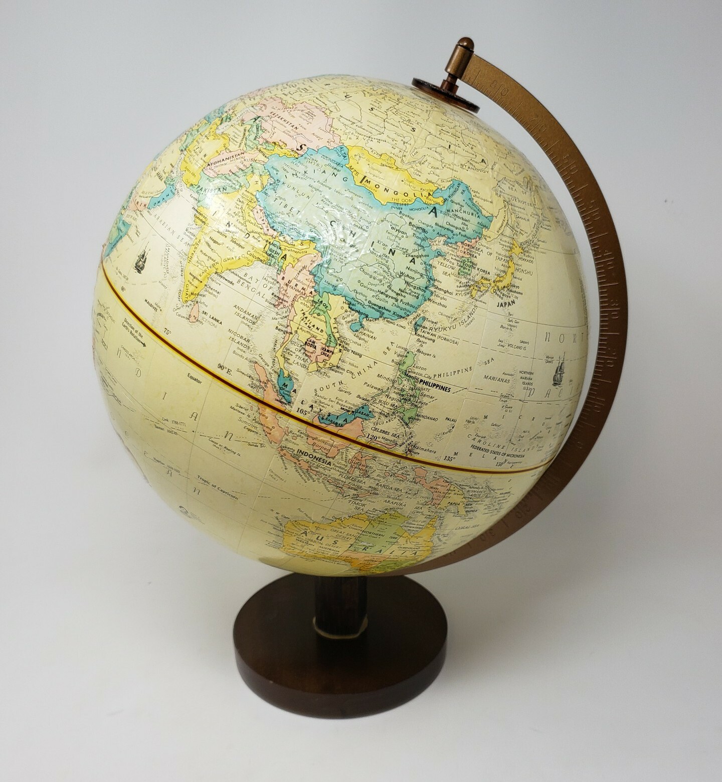 Globemaster 12 Inch Globe 2000 Millenium White Relief World Map Raised ...